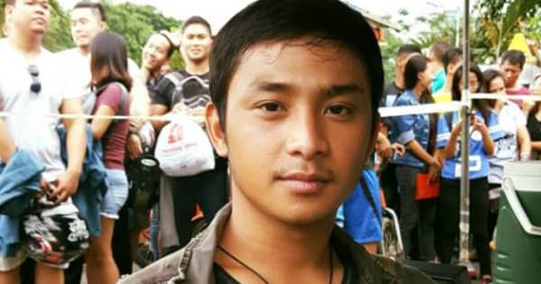 Coco Martin with his younger brother | ABS-CBN Entertainment