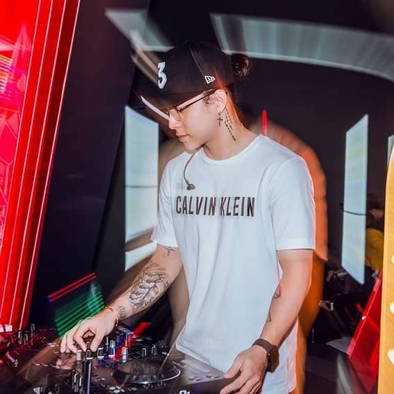 LOOK: Meet the new hot DJ in town DJ Loonyo | ABS-CBN Entertainment