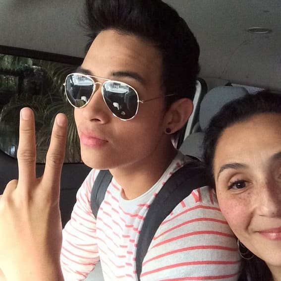 Look Just Photos Of Diego Loyzaga With His Loving Mom Abs Cbn Entertainment
