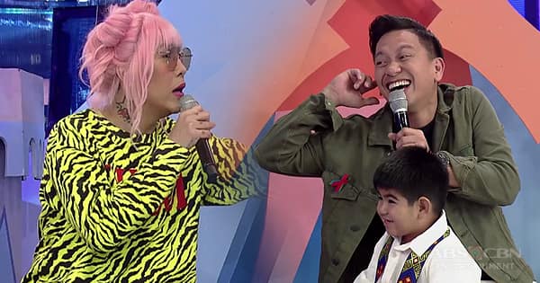 It’s Showtime: Vice Ganda, itinuro kina Jhong at Yorme ang iba’t ibang ...