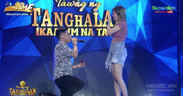 Ralph proposes to his girlfriend on Showtime | ABS-CBN Entertainment